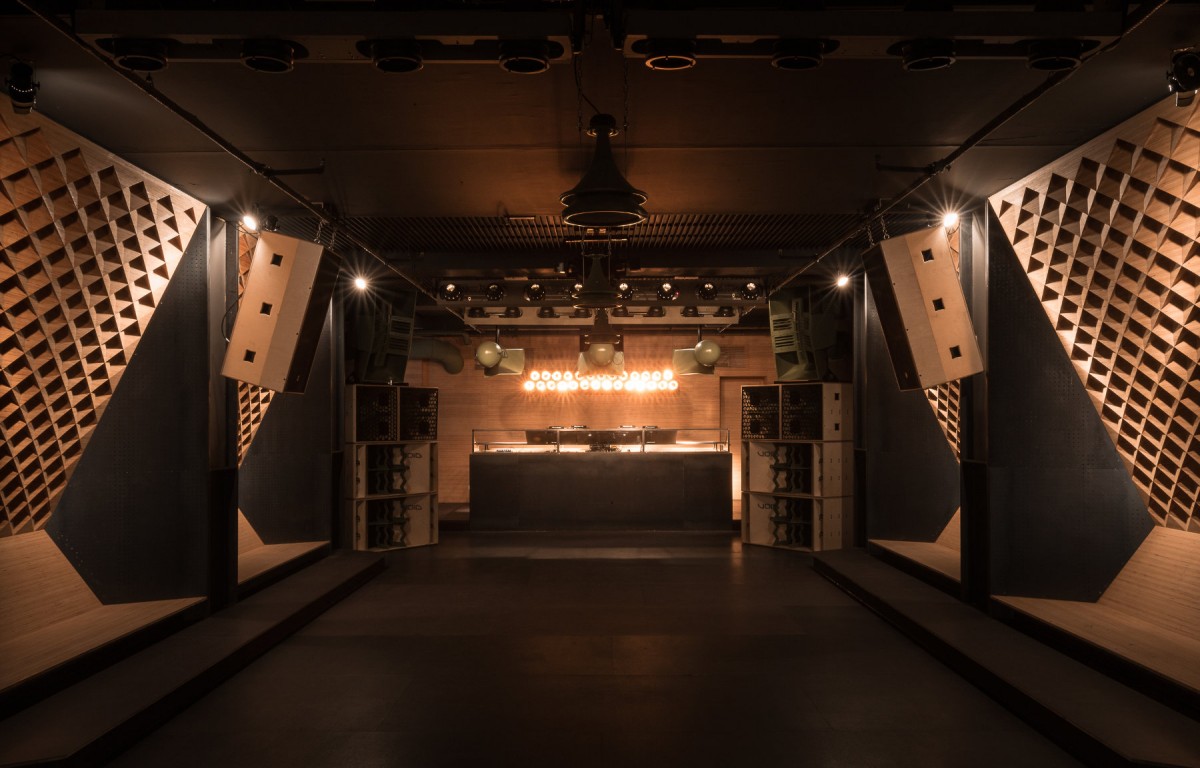 Baunetz_Wissen on the acoustics of BLITZ Club – Blitz